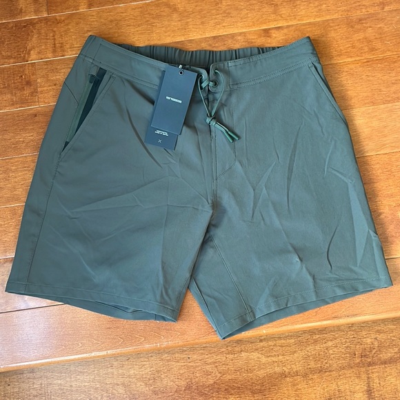 TenThousand | Shorts | Nwt Ten Thousand Army Green Foundation Short No ...